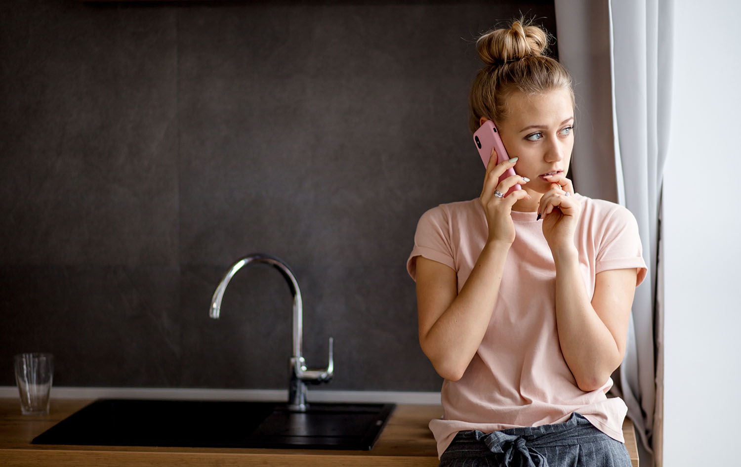 24/7 Free Alcohol Support Hotline Call (855) 955-0771